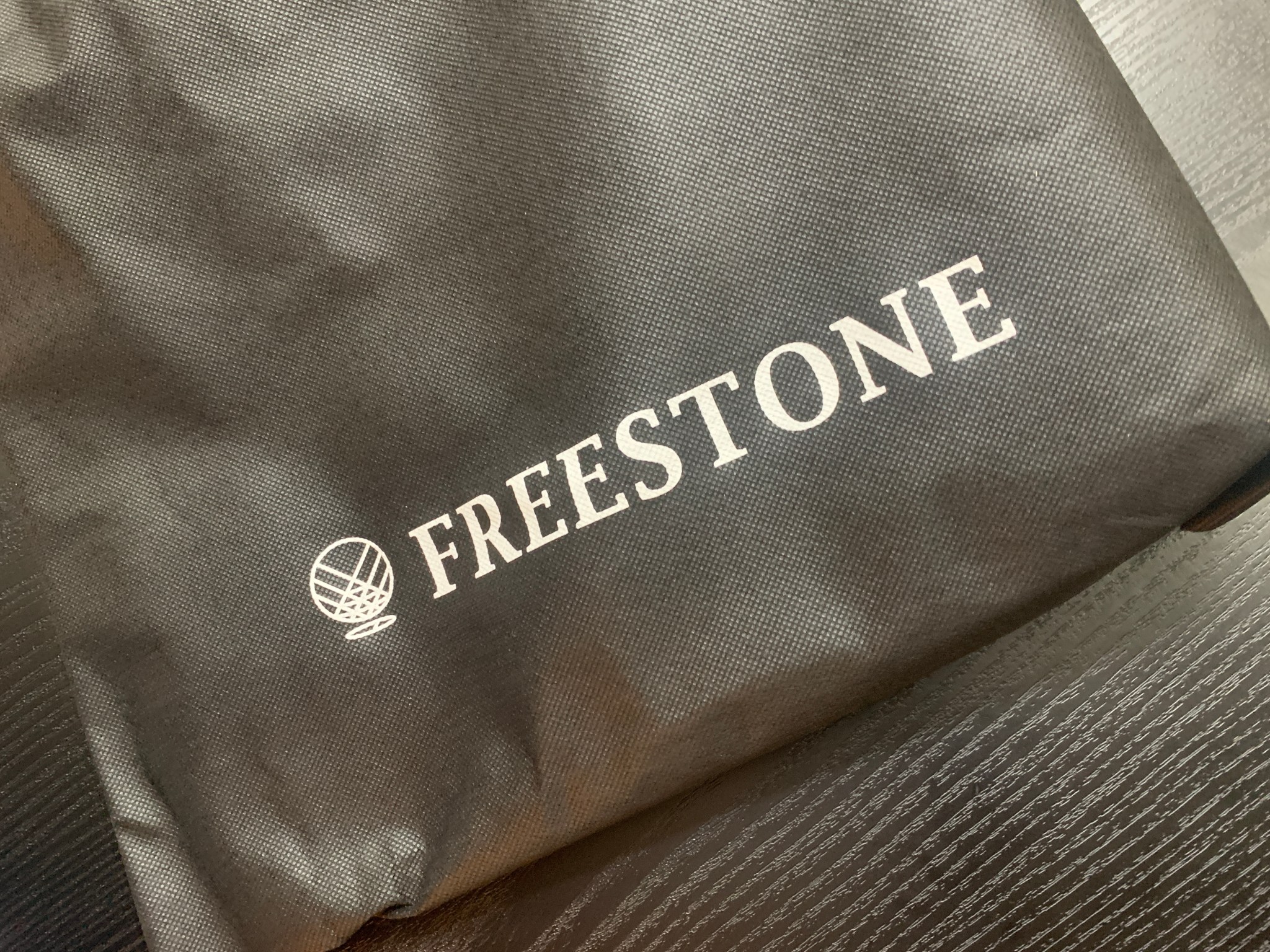 ＃嘖嘖開箱『兩用後背包推薦』嘖嘖募資平台討論度最高變形包評價！【FREESTONE】Briefpack雙面變形包，最棒的兩用公事包開箱！後背包X公事包，兩種需求一次滿足！時尚好看便利好用中性 ...